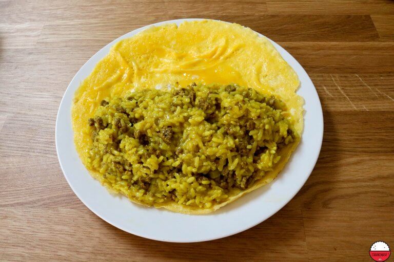 Omurice de risotto au curry - Food Wars (Shokugeki no Sôma) Saison 1 ...